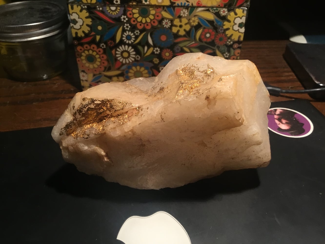 Gold in Quartz Valuation? Worth anything? - Gem Related Discussion ...