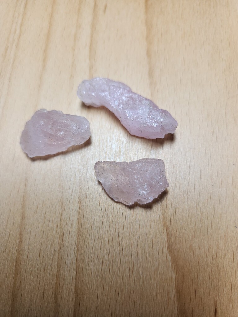 Rough Morganite - Gem Related Discussion - IGS Forums